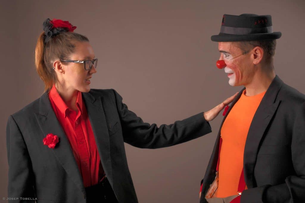 Contratar Espectáculos de Magia y Circo para Eventos - Mondo Momo